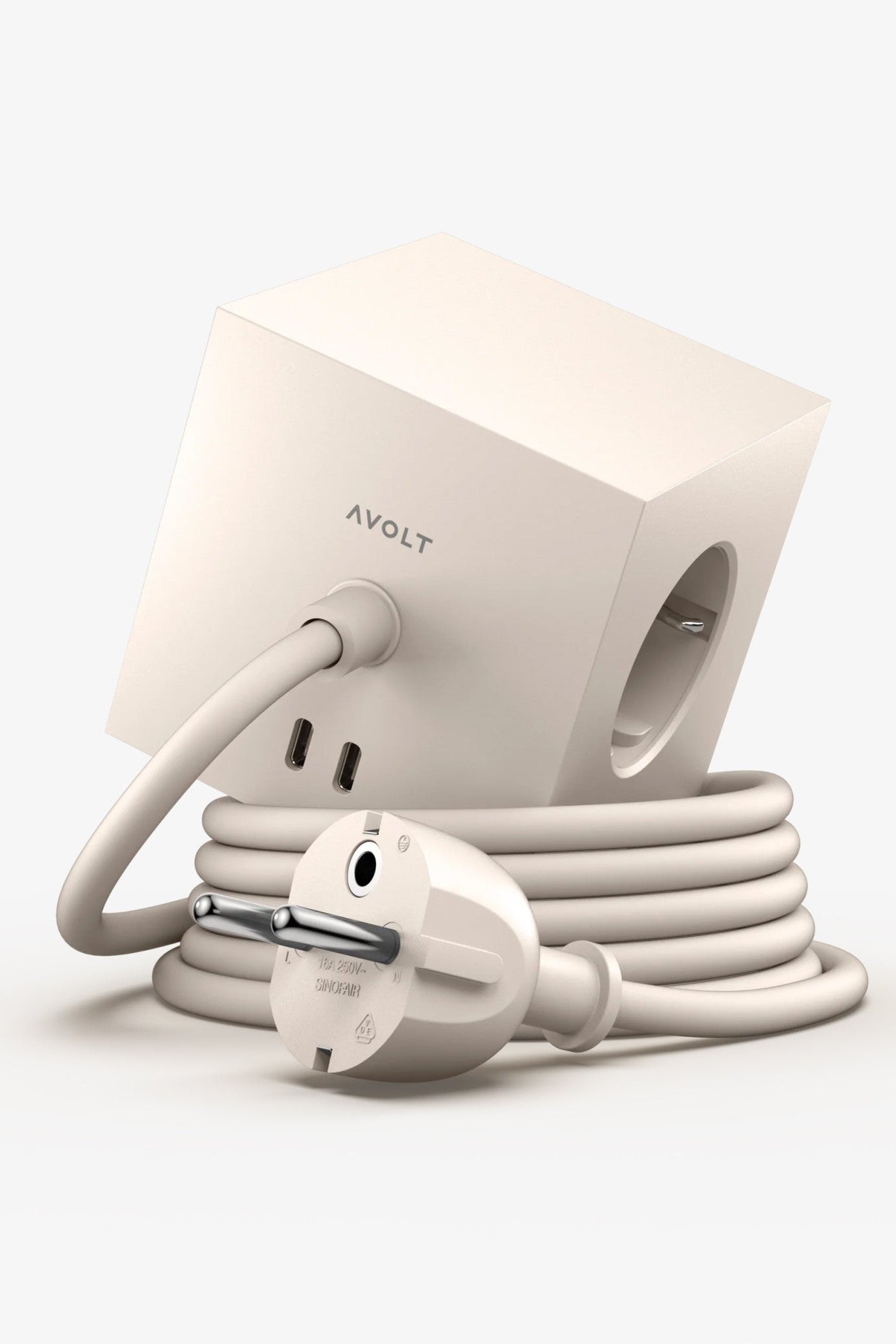 AVOLT Square 1 USB-C & Magnet, Nomad Sand at BACKYARD